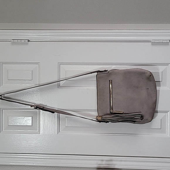 Kelly Tooke | Bags | Kelly Tooke Crossbody Bag Gray | Poshmark